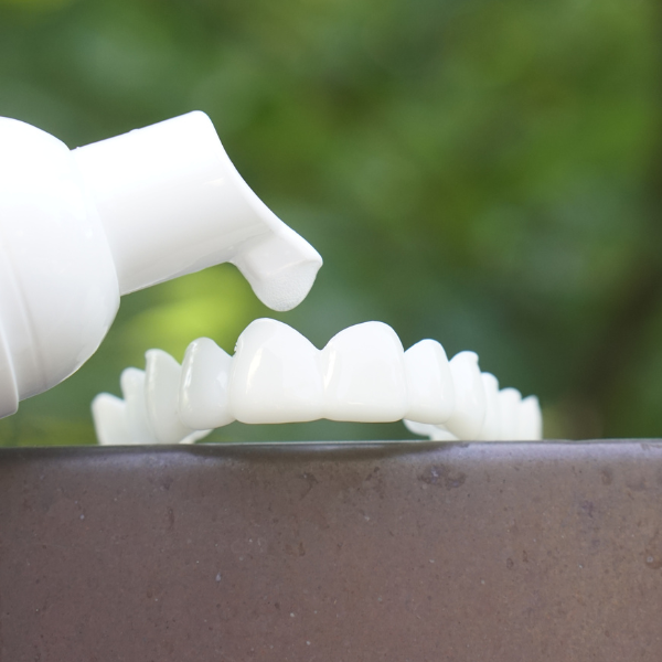 Pop On Fresh Foam – Pop on Veneers